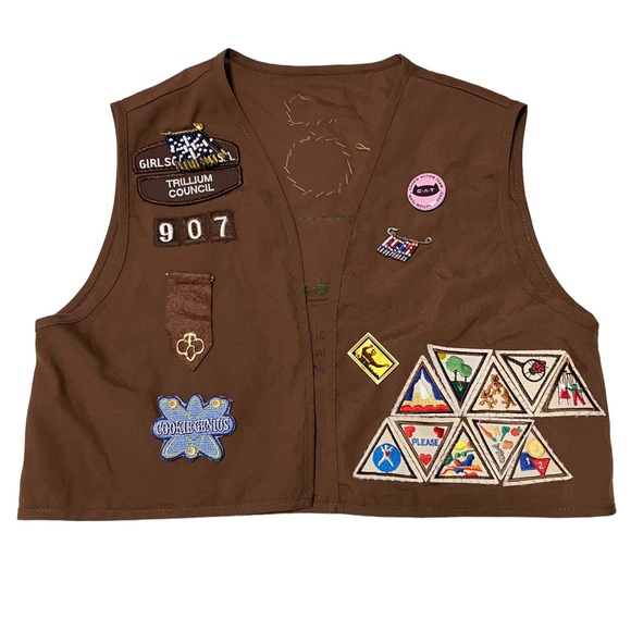 Girl Scouts | Other | Y2k Vintage Girl Scout Brownie Vest With Patches And Pins | Poshmark